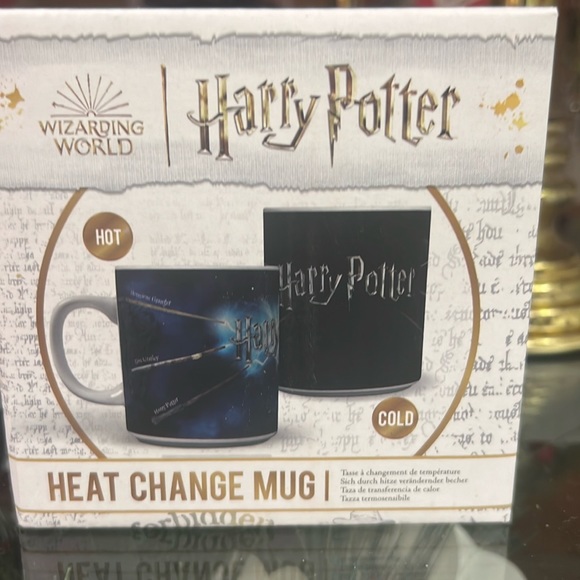 Warner Bros. | Dining | Harry Potter Heat Changing Mug | Poshmark